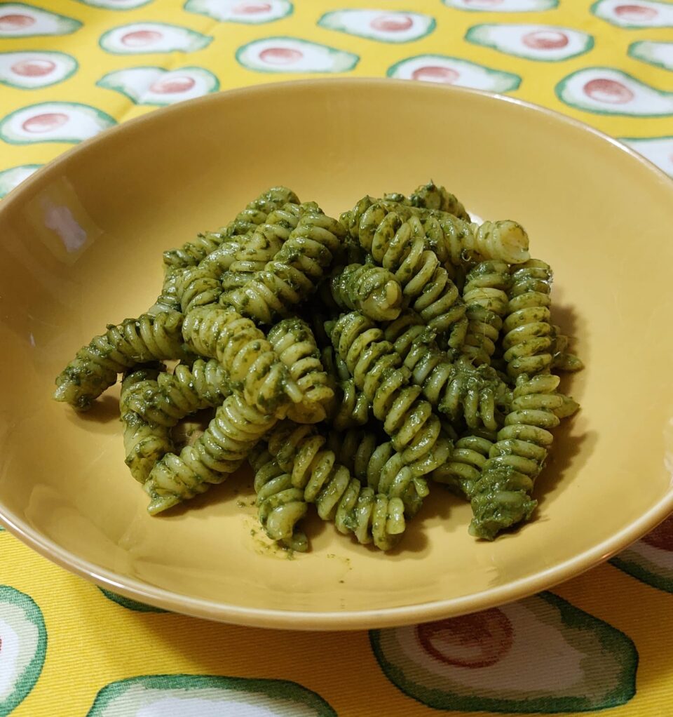 Pesto di basilico - Una Ricetta della tradizione proposta da Pappa Blog